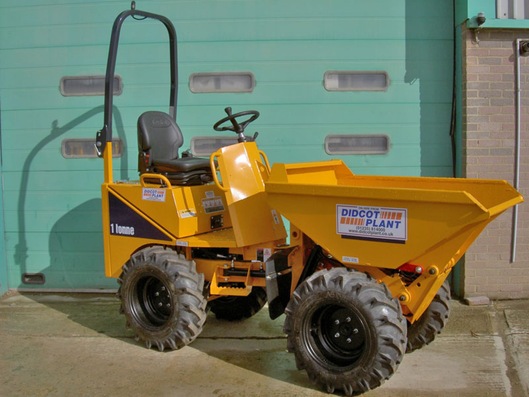 New Kubota Digger and Thwaites Dumper Join Fleet - Didcot Plant
